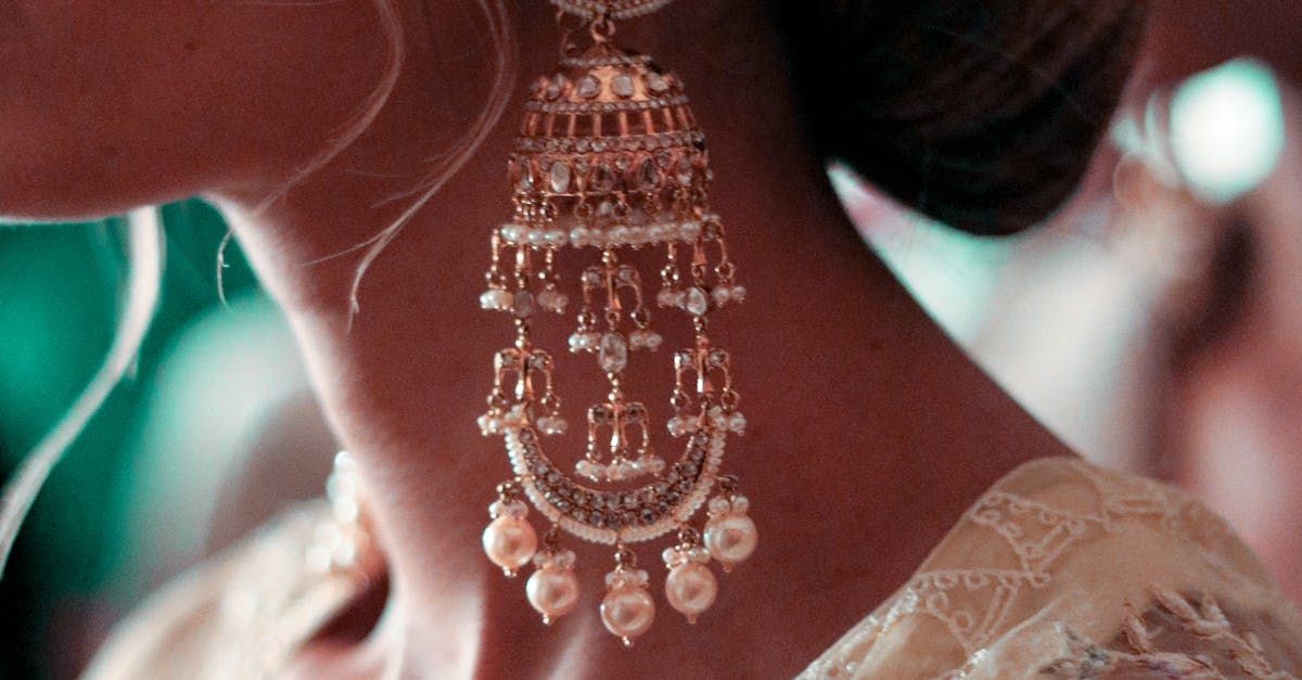 Top 10 Silver Earrings to Buy in 2024: Styles for Every Taste ...